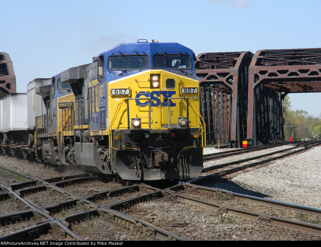 CSX 657